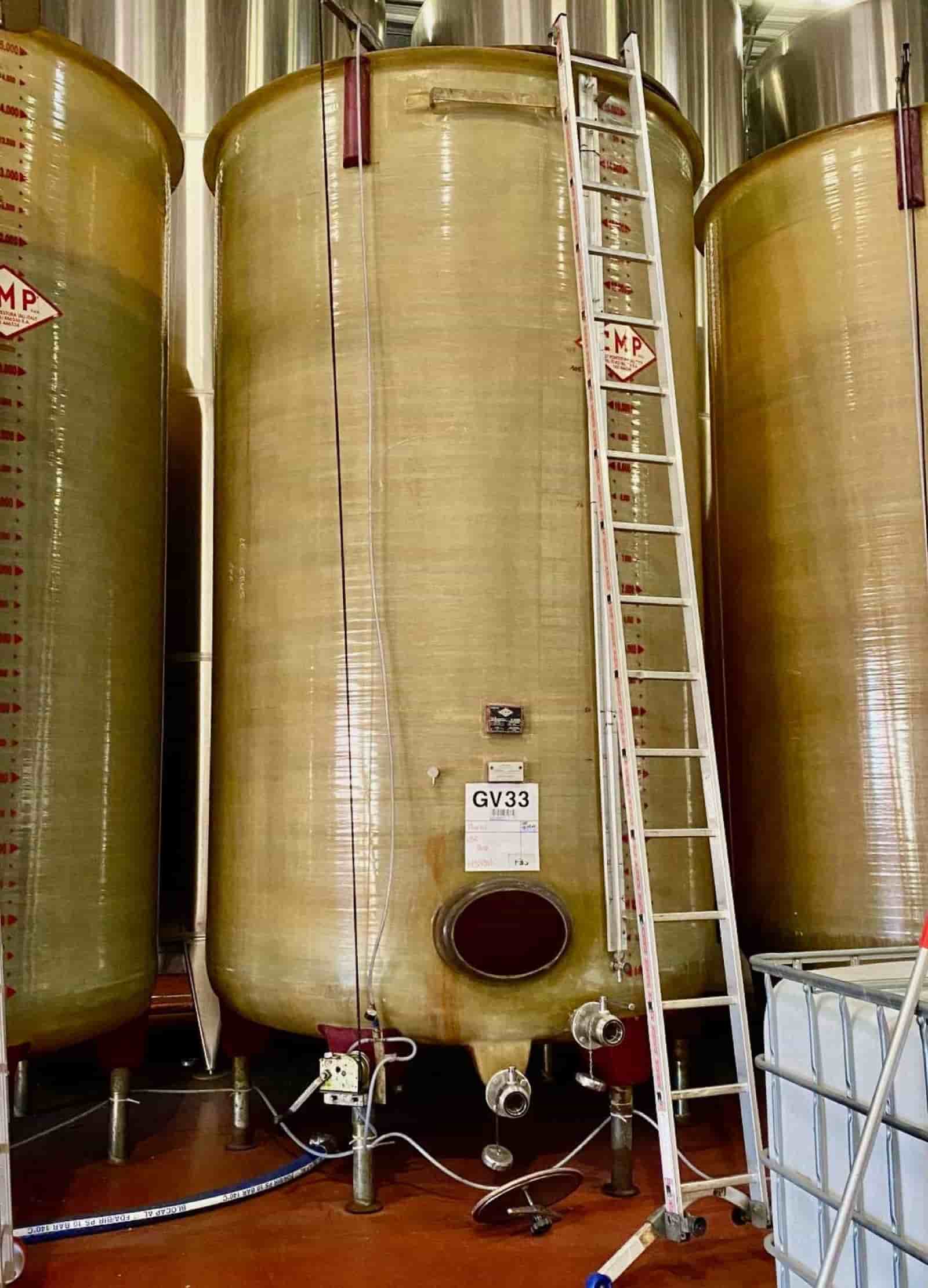Cuve fibre de verre - Chapeau flottant - 150 HL - VitiVini Ocassions